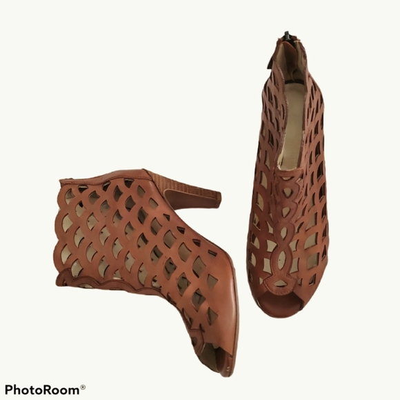Gerry Weber | Shoes | Gerry Weber For Joseph Seibel Caged Peep Toe Heel ...
